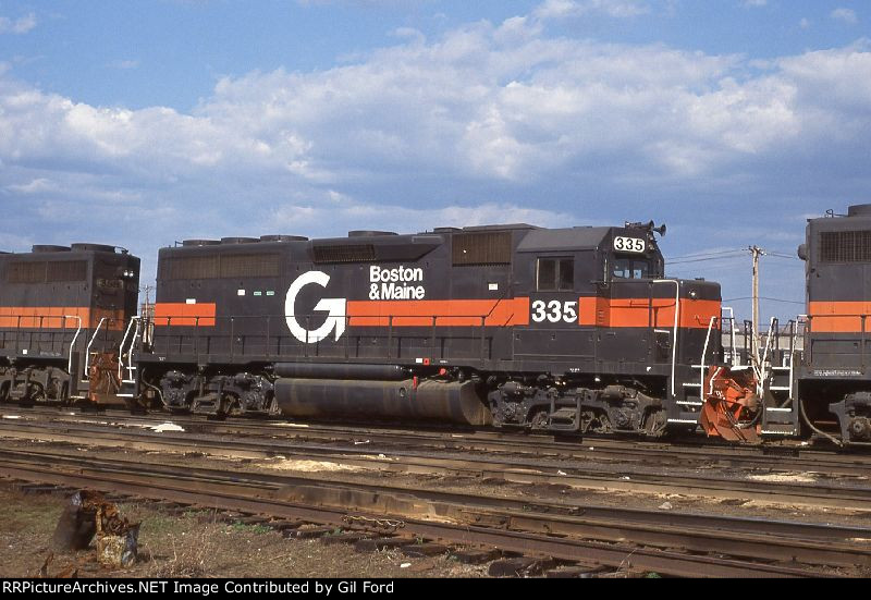 B&M 335(GP-40)